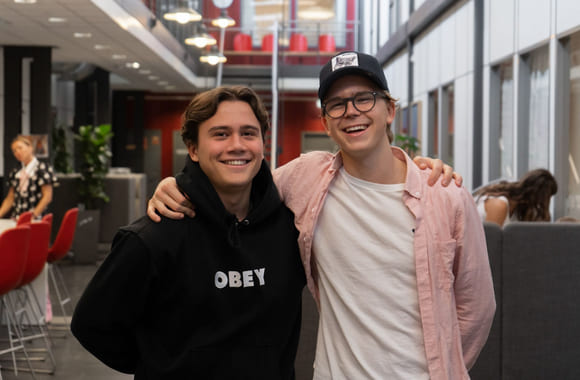 Akademiet VGS Drammen | Videregående skole | Akademiet.no