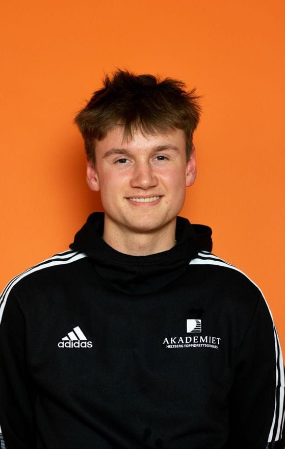 Christian Mork Brevik - Akademiet