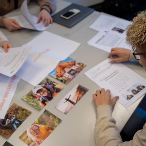 Salg, service og reiseliv | Utdanningsprogram | Akademiet.no