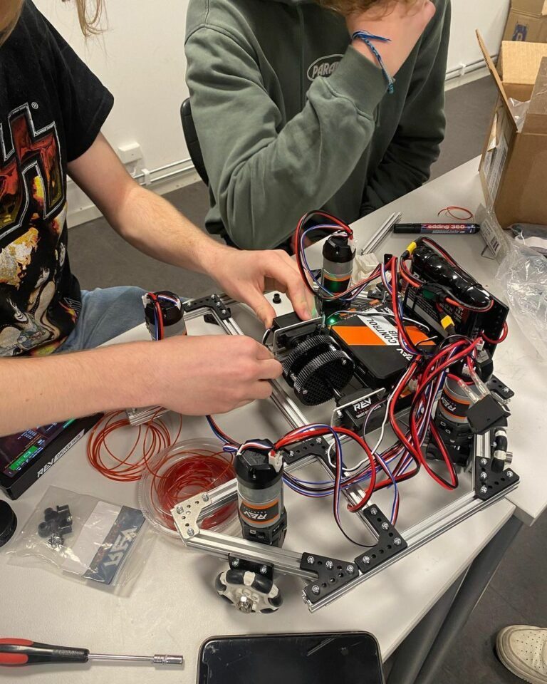 First Tech Challenge (FTC) | Akademiet Realfagsgymnas Sandvika