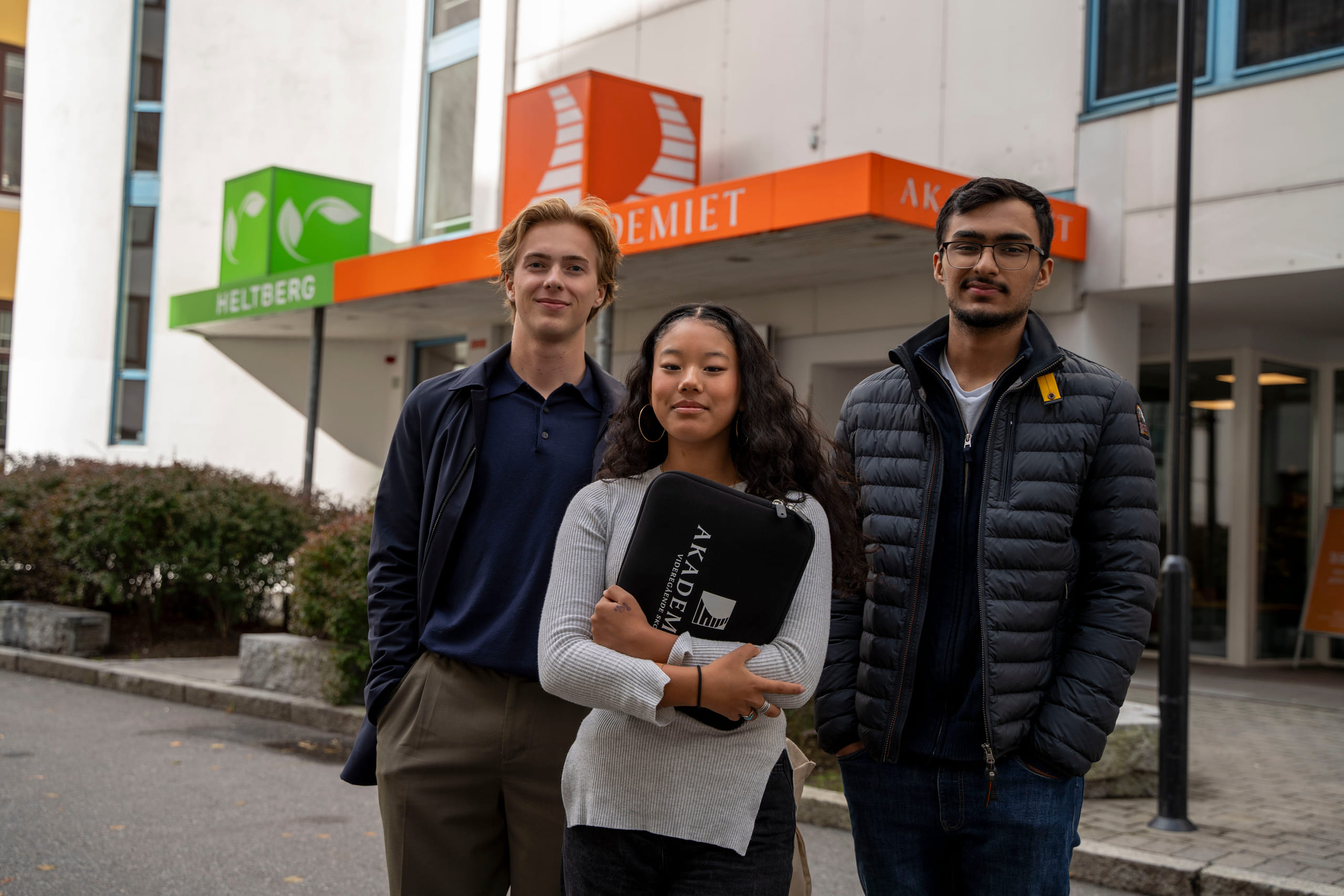 Praktisk info | Akademiet VGS Heltberg Bislett | Akademiet.no