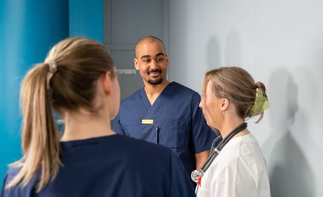 Helse- og oppvekstfag VG1 | Privatist | Akademiet.no