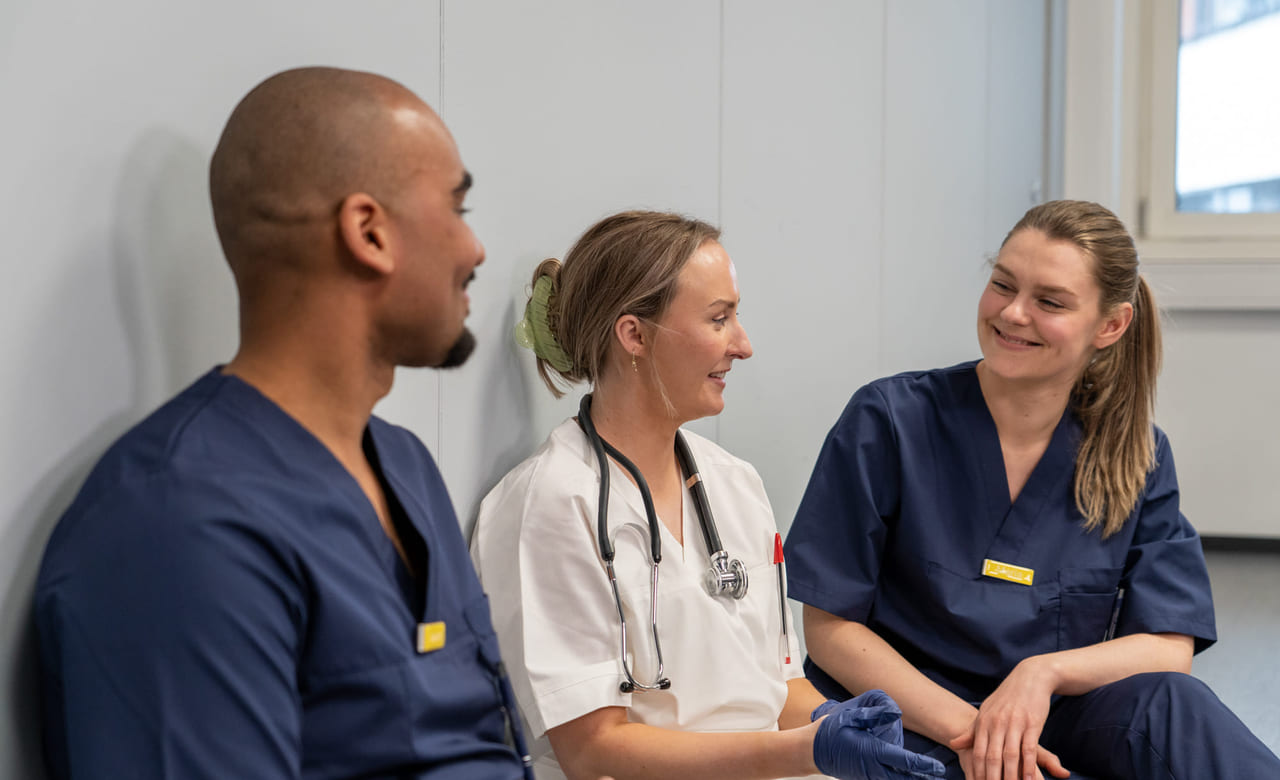 Kommunikasjon og samhandling VG1 | Privatist | Akademiet.no