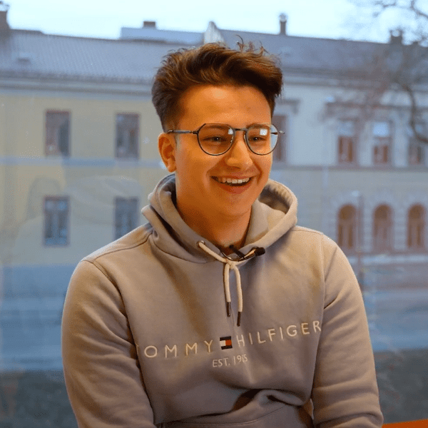 Akademiet Privatistskole Trondheim | Klasserom, digitalt og nett